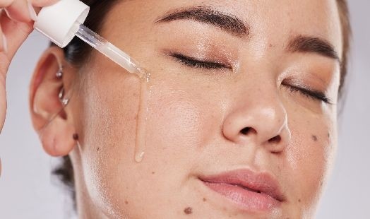 La technique du retinol sandwich : efficacité et limites - Pharma GDD